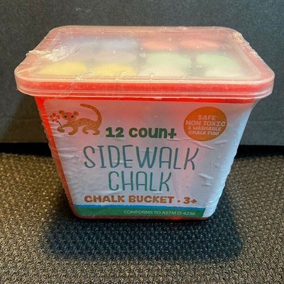 box Coloured Chalk Jumbo Sidewalk Chalk Sticks Playgro