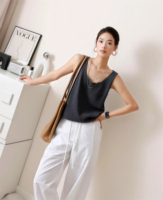 3HLADY| 本真 舒适真丝油丝材质ROW风圆领 小宽松针织背心上衣