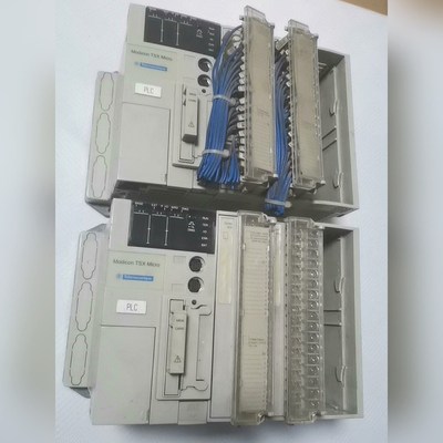 #施耐德 PLC主机TSX3721101扩展TSXDMZ2 议价
