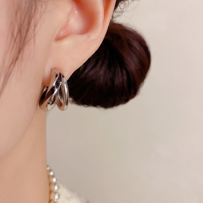 法式复古时尚简约金属几何双层耳圈个性轻奢百搭独特设计感耳环女