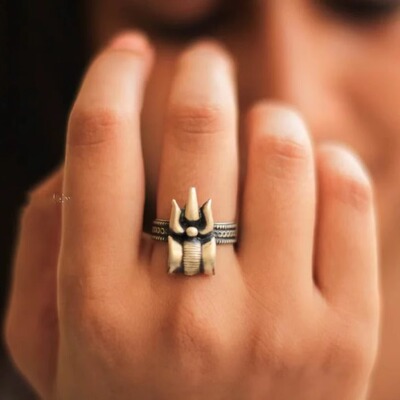 印度Shiva湿婆Dumru和三叉戟银色