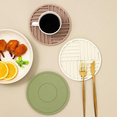 Silicone heat-resistant placemats, casserole pads, coasters,