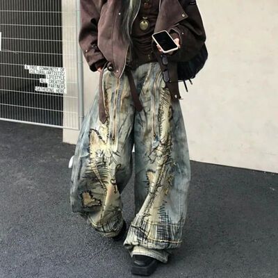 印花弯刀阔腿长裤Printed splicing curved knife wide leg pants