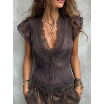 V领花边纽扣飞袖修身上衣V-neck button fly sleeve slim fit top