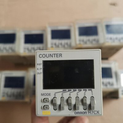 议价计数器H7CX-AWSD1-G，，成色漂亮，功可维修