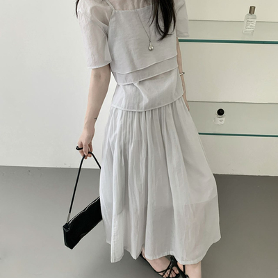 Ago.-上新透视感小衫+松紧腰半身裙+纯色吊带背心三件套套装5558