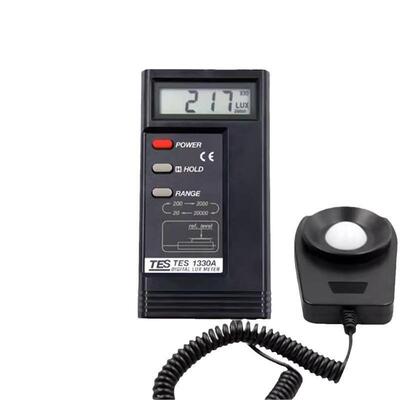 台湾泰仕TES-1339专业级照度计高精度测光仪LCD光强度测量仪