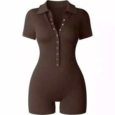 V-neck short sleeved waist cinched jumpsuitV领短袖收腰连体裤