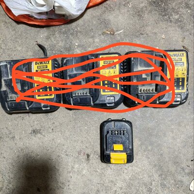 议价得伟充电器DCB107DCB115DCB118