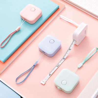 得力卷尺1.5米皮拉尺迷你便携79650三围cd尺儿童身高服装测量尺子