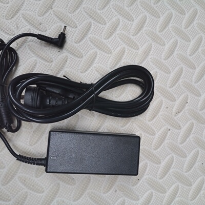 三星535U3C 905s3g np900x4c 19V 2.1A 电源适配器 充电器