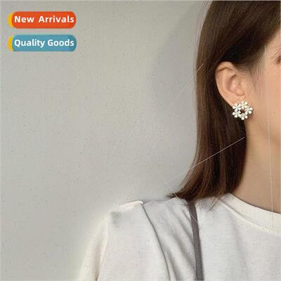 Lady Sweet Color Flower Pearl Earrings 2022 Sense Lady Earri