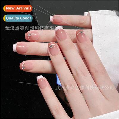 Wear nails late summer early fall French minimalist nude nai