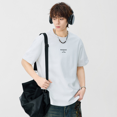 吾一白awhite美式字母印花T恤