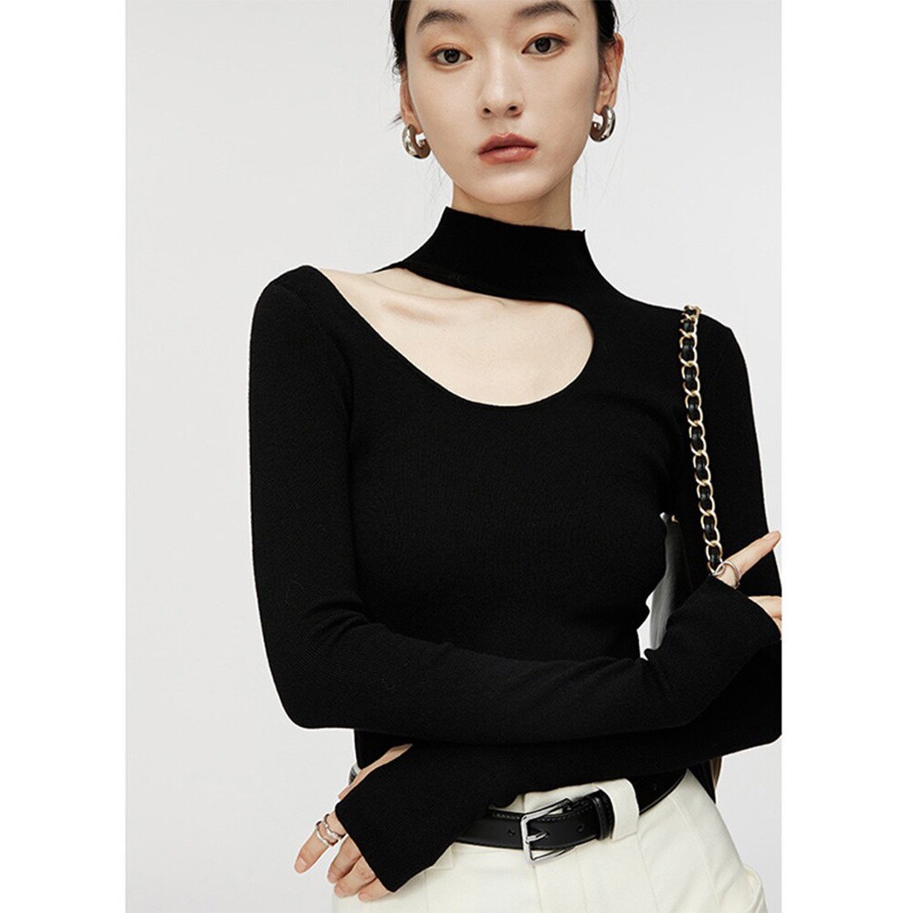 半高领挂脖毛衣女2026春季新款复古设计感修身显瘦内搭针织打底衫