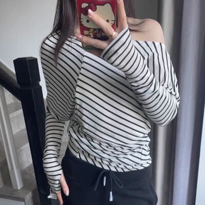 现货RARELYALIKE不对称条纹T恤