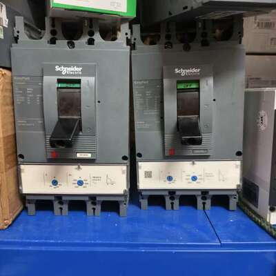 (议价）塑壳断路器CVS400F，CVS630F，5403