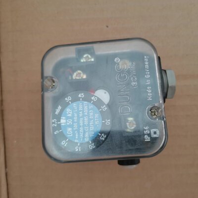 议价LGW50A2P风压开关 2.5-50mbar DUNG可维修