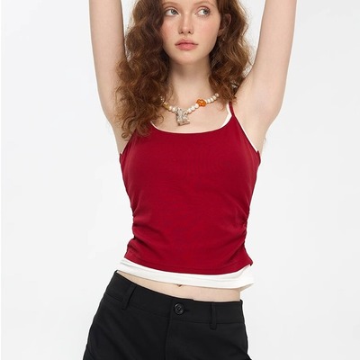 法式纯欲假两件红色吊带背心