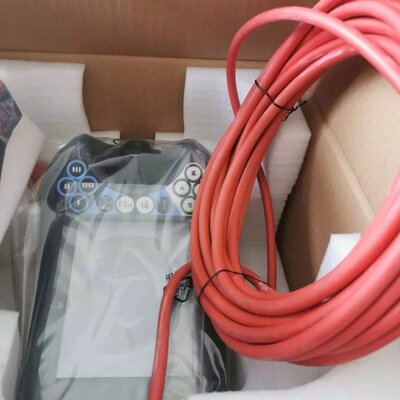 【议价！专业！】A器人示教器DSQC679+3HAC028357-