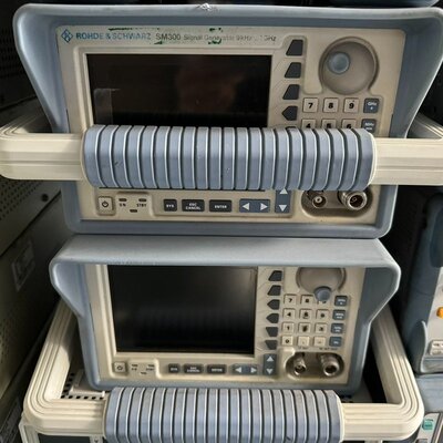 议价罗德射频矢量信号发生器SM300R&S SM300Rohde Schwarz SM300