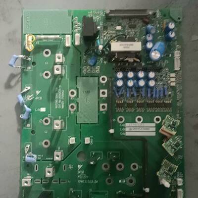 可维修F7ETP617165，安川变频器驱动板实物图