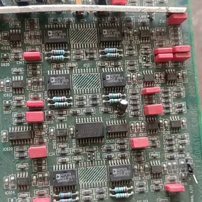 可维修芯片ad7376 a10 ，有20个，22一个议价