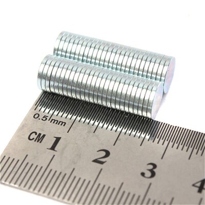 100pcs 8 x 1mm Circular Disc Neodymium Magnets N52 Craft Reb