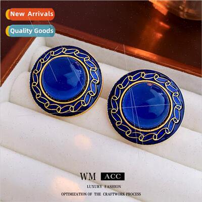 Earrings silver pin earrings wh diamonds blue round flower p