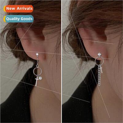 Asymmetrical chain circle earrings ins Korea female geometri