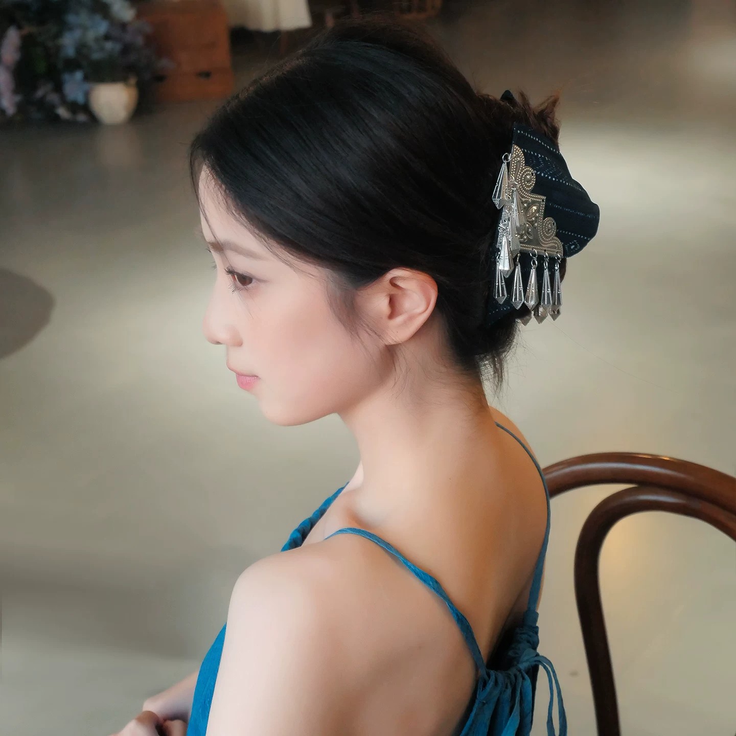 浣沙溪!绣影摇铃~新中式三角流苏抓夹刺绣蓝色发夹民族特色服配