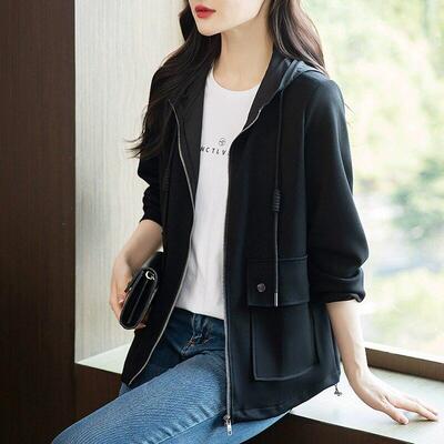 Canary Kiss黑色长袖连帽短外套女2025春秋新款宽松减龄休闲上衣