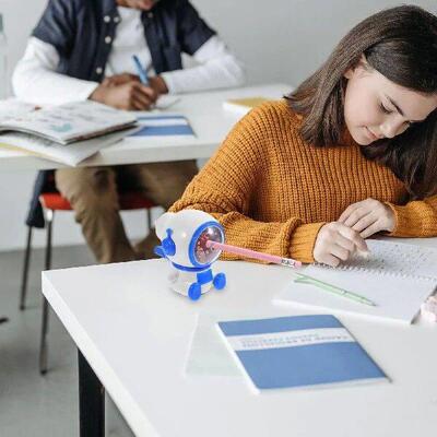 Cartoon Astronaut Manual Adjustable Pencil Sharpener