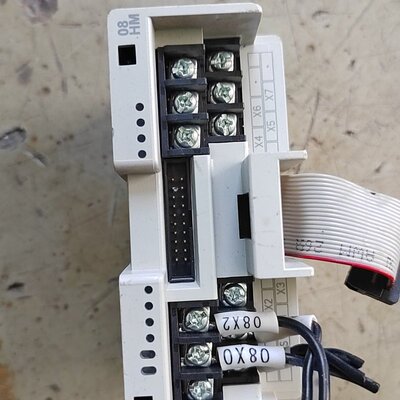 议价台达PLC扩展模块DVP08HM11N图片可维修