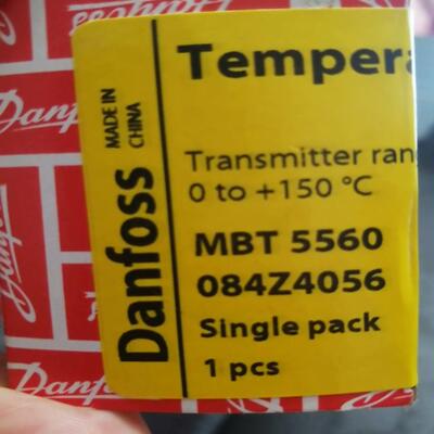 丹佛斯温湿度传感器MBT5560 084Z4056