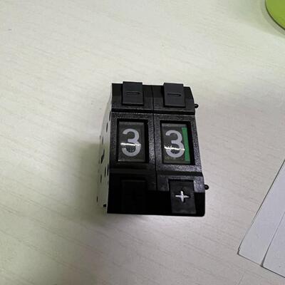 询价~IDEC拨码开关 DGAN-031P 2L410S，0-3拨