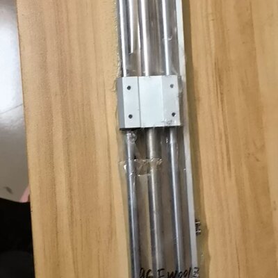 议价L-CY1S10H-300 三杆气缸，实物拍摄可维修