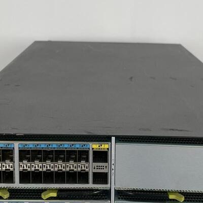 CE8860-4C-EI主机(4子卡槽位,端口侧出风,含电源