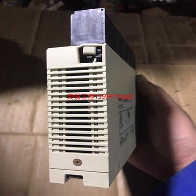 【荣强工控】C200H-DA003欧姆龙模块，拆机的，包好，成色如图，2