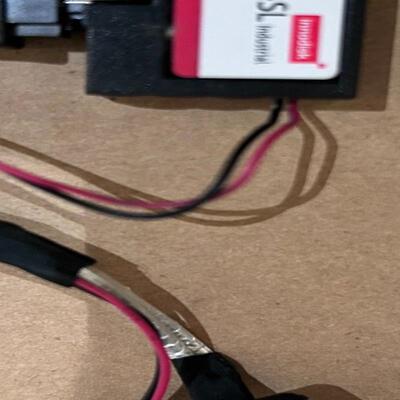 innodisk SATADOM-SLL 64g 硬盘01G