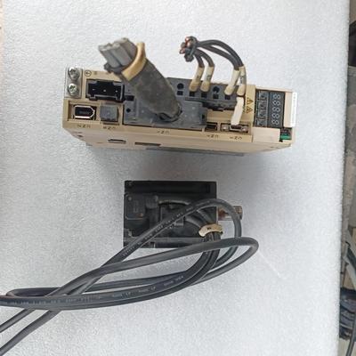 安川伺服SGDV-1R6A01A，电机SGMJV-02ADA