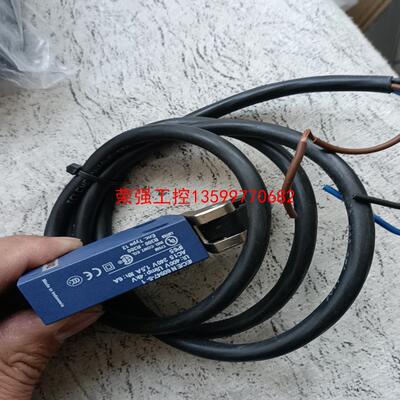 【荣强工控】施耐德IEC/EN 60947-5-1  新的一个，包邮10