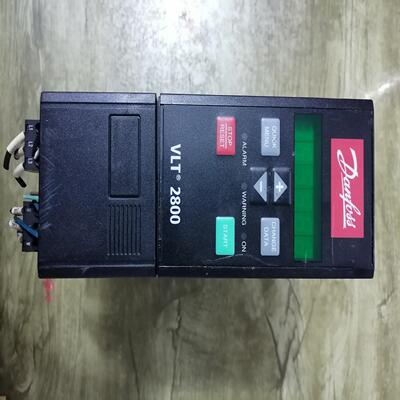 丹佛斯变频器  VLT2815PT4B20STR0DBF00