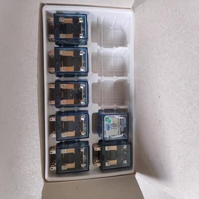 OmRonMY2N-D2-J /100-110VDC继