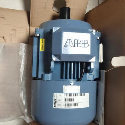 全新偏航电机型号M2ARS  100  L   重34