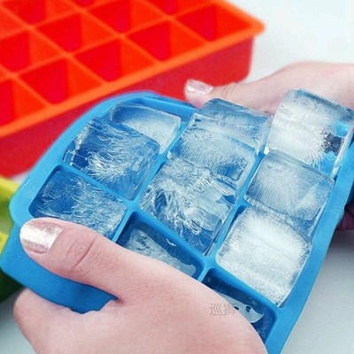 2 Pack Silicone Ice Cube Trays with Lid Easy Release and Fle