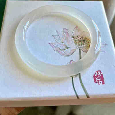 天然玛瑙手镯高冰原色白冰玉髓镯