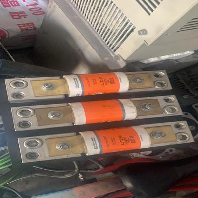 基本全新Ferraz法国罗兰熔断器Mersen美尔森 带底座