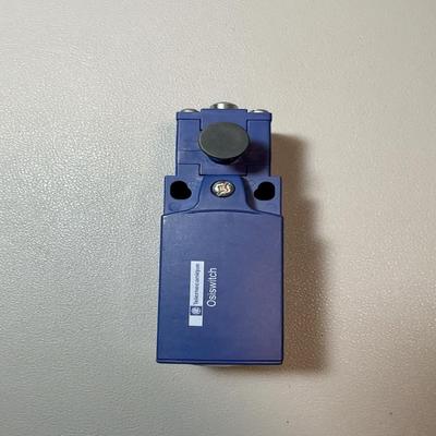 全新XCKN2110P20C，4个，20.98