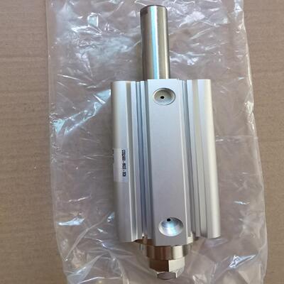 SMC/气缸CDQ2A50-65DZ-XC8，保全新原装正品